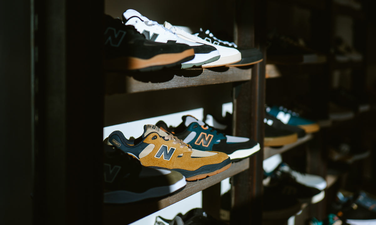 SUN | 11AM - 5PM